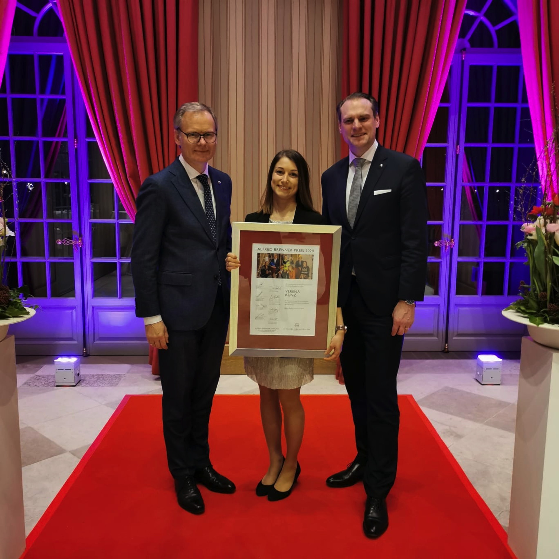 Das Alfred-Brenner-Stipendium 2020 geht an Verena Kunz - Tophotel.de