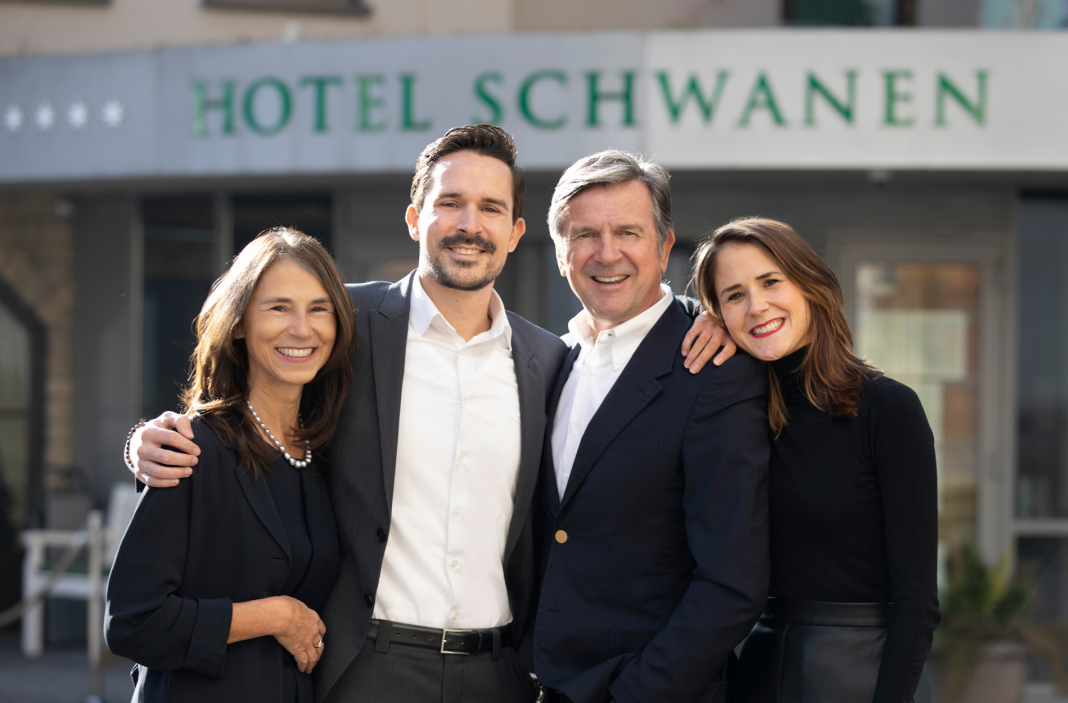 Dieter Wetzel übergibt Führung an Sohn Tim Wetzel - Tophotel.de
