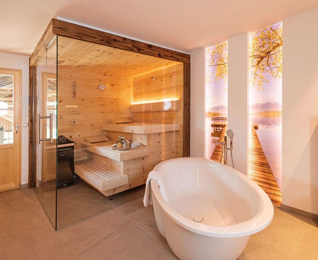 Entspannen und Schwitzen in der Sauna-Suite - Tophotel.de