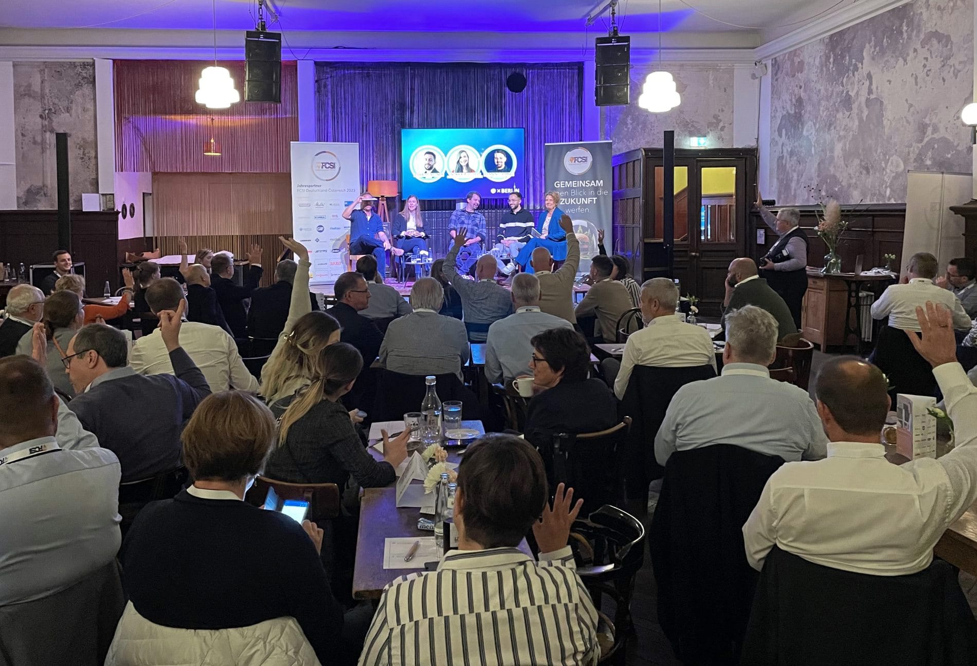 Mehr Mensch, mehr Community, mehr Kommunikation - Tophotel.de