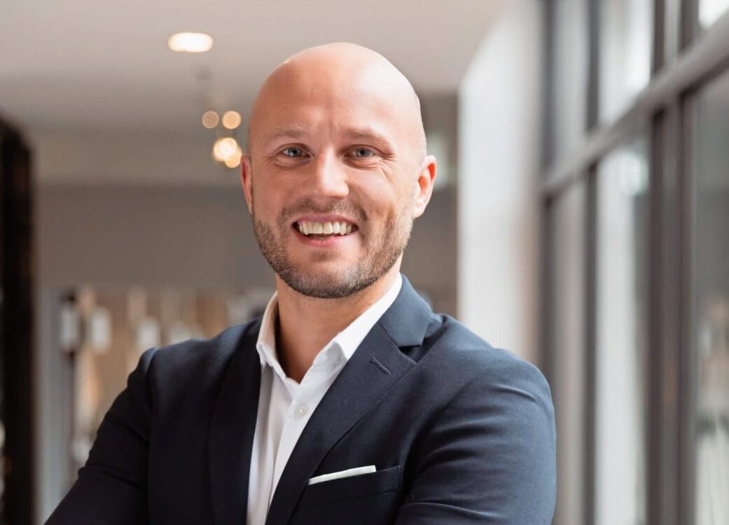 Kevin Nattermann über Reflexion und Gesprächskultur - Tophotel.de