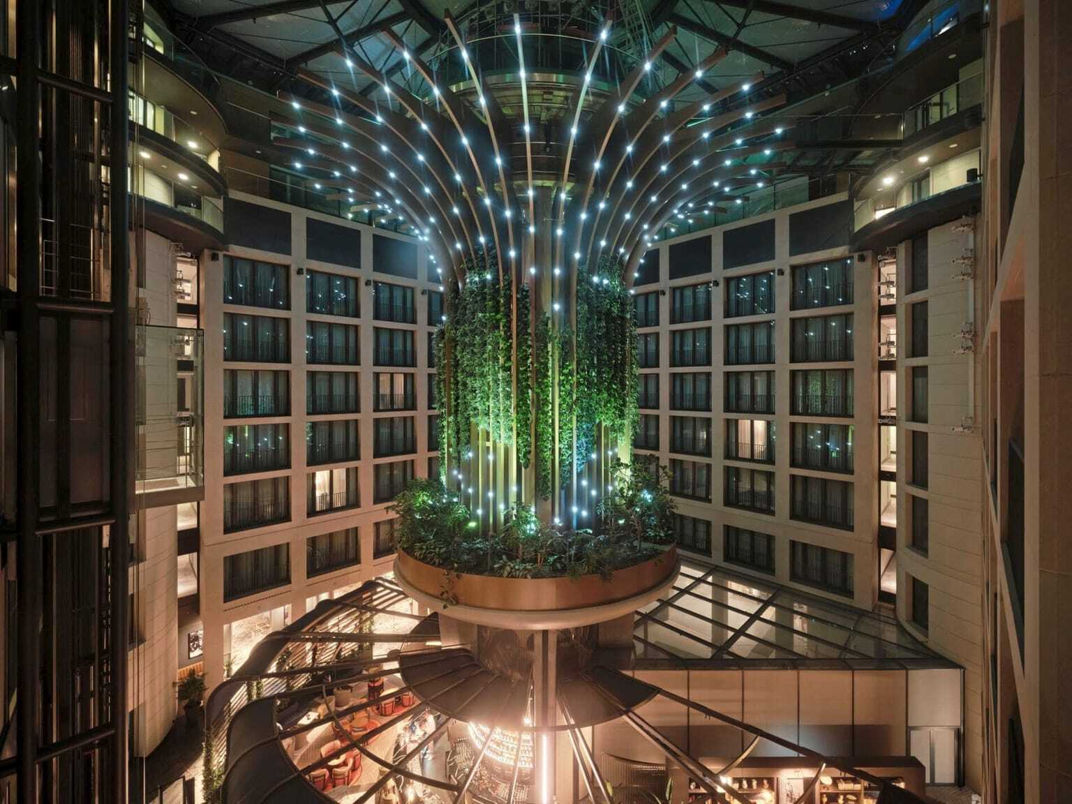 Radisson Collection Hotel, Berlin feiert Reopening - Tophotel.de